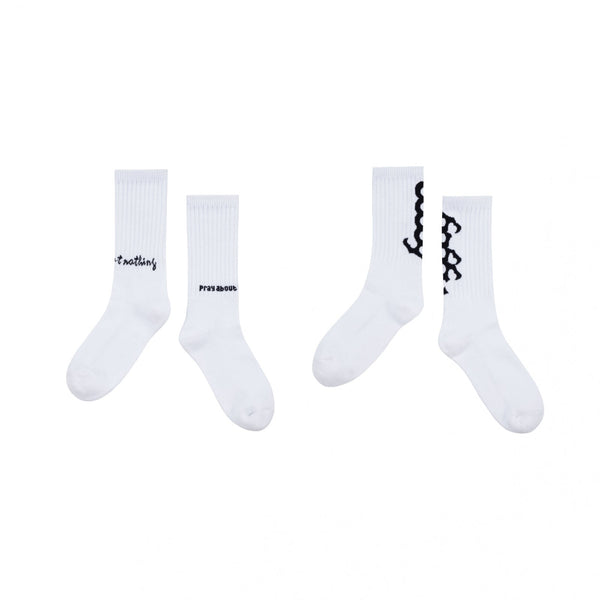 BOBBY - 2024 BOBBY ZERO GRAVITY IN SEOUL OFFICIAL MD SOCKS – Kpop Omo